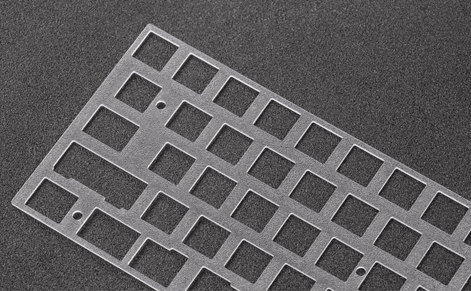 Guide des matériaux pour plaques de claviers mécaniques